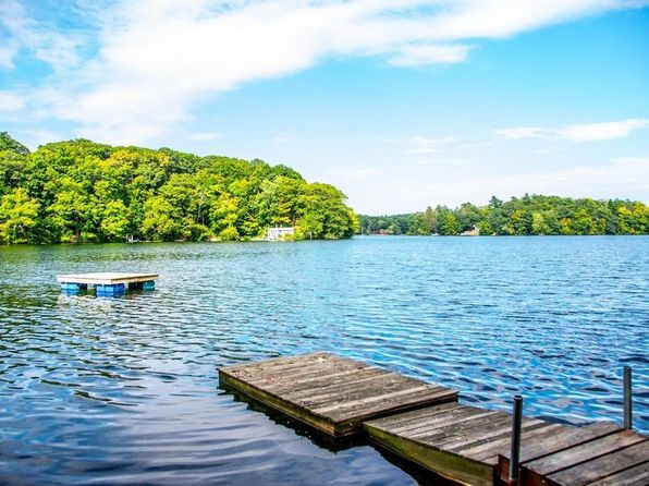 Wayland Real Estate - Wayland MA Homes For Sale | Zillow