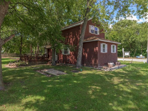 Hudson Real Estate - Hudson IL Homes For Sale | Zillow