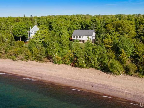 Calumet Real Estate - Calumet MI Homes For Sale | Zillow