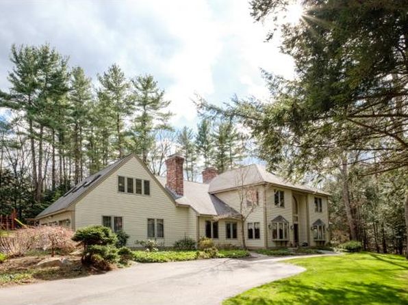 12 Evergreen Way, Stratham, NH 03885 | Zillow