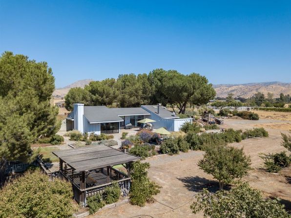 Best Places to Live in Woodlake, California