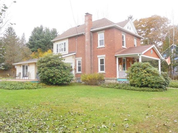 Best Places to Live in Busti, New York