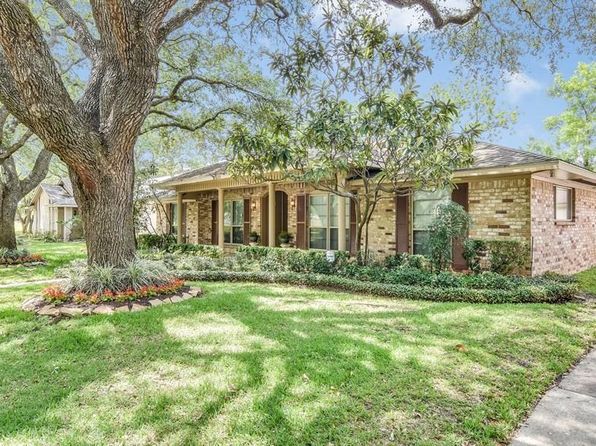 Colonial Style - Houston Real Estate - Houston TX Homes For Sale | Zillow