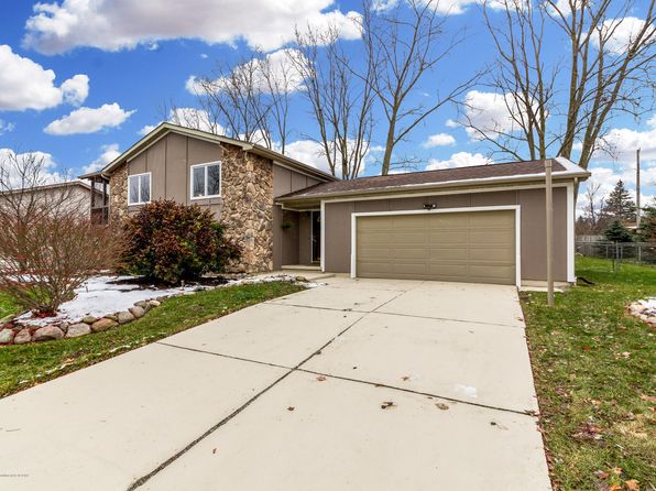 Holt MI Single Family Homes For Sale - 33 Homes | Zillow
