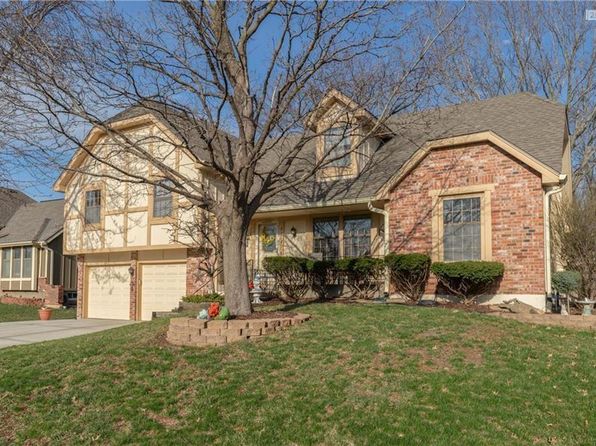 Shawnee KS Single Family Homes For Sale - 153 Homes | Zillow