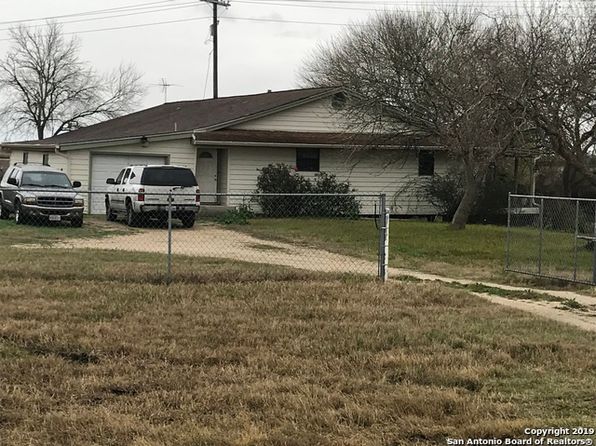 New Berlin Real Estate - New Berlin TX Homes For Sale | Zillow