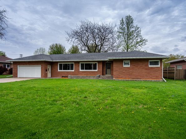 Wilton Real Estate - Wilton IA Homes For Sale | Zillow