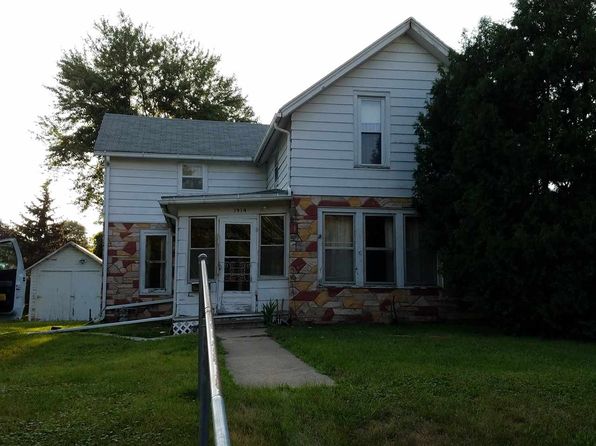 Clinton Real Estate - Clinton IA Homes For Sale | Zillow