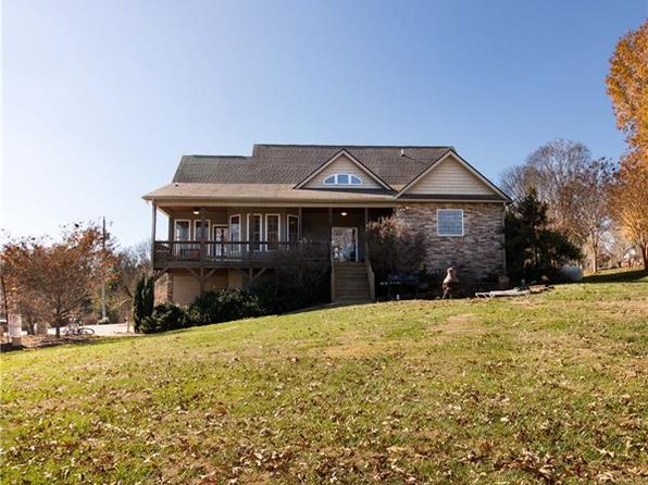 Candler Real Estate - Candler NC Homes For Sale | Zillow
