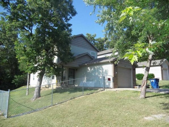 Merriam Woods Village Real Estate - Merriam Woods Village MO Homes For ...