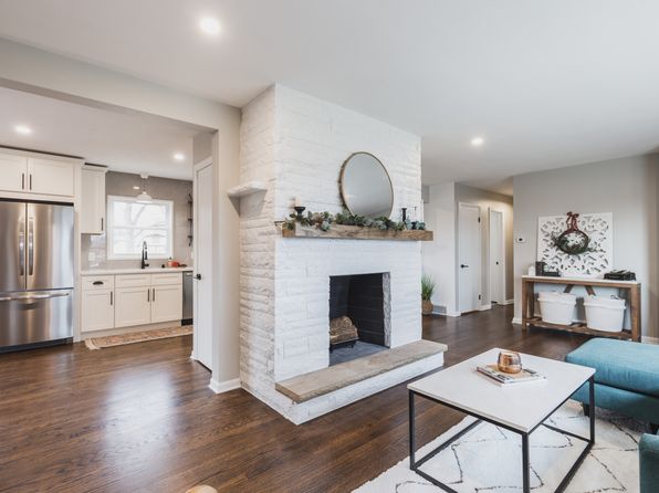 53005 Real Estate - 53005 Homes For Sale | Zillow