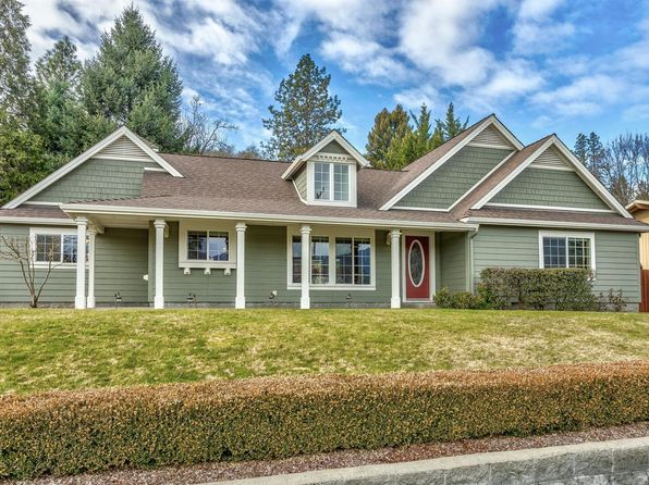 Grants Pass Real Estate Grants Pass Or Homes For Sale Zillow