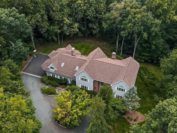 Wilton Real Estate - Wilton CT Homes For Sale | Zillow