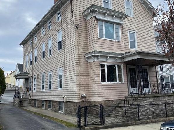 Fall River MA Foreclosures & Foreclosed Homes For Sale - 57 Homes | Zillow
