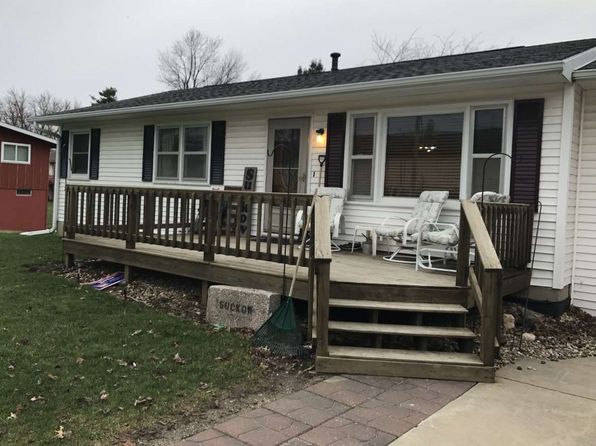 West Union Real Estate - West Union IA Homes For Sale | Zillow