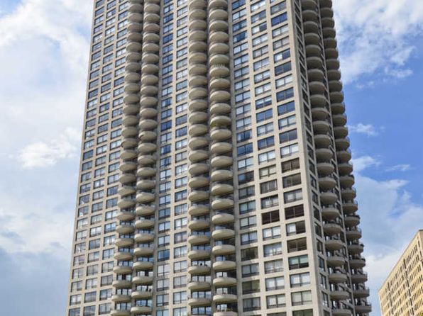 High Rise Condo - Chicago Real Estate - Chicago IL Homes For Sale | Zillow
