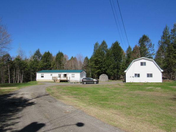 Corinth, Maine Religion