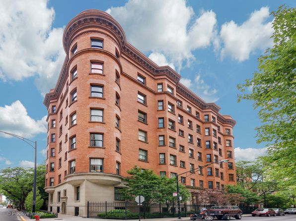 Victorian Style - Chicago Real Estate - Chicago IL Homes For Sale | Zillow