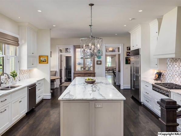 Huntsville AL Luxury Homes For Sale - 1,498 Homes | Zillow