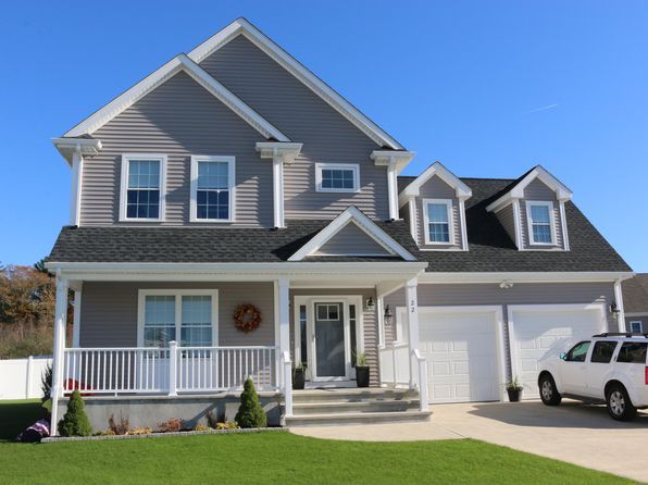 Fall River Real Estate - Fall River MA Homes For Sale | Zillow