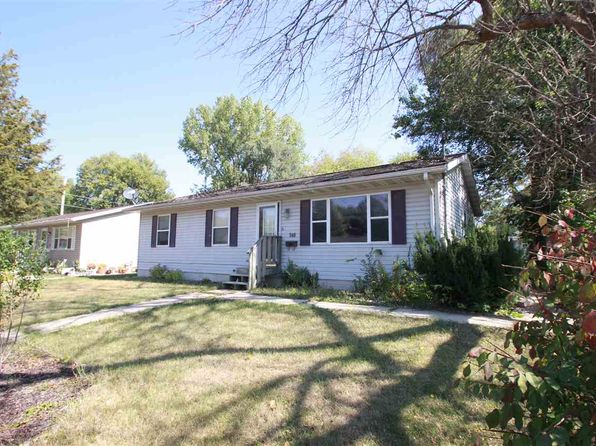 Waterloo Real Estate - Waterloo IA Homes For Sale | Zillow