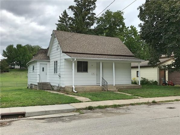 Colfax IA Single Family Homes For Sale - 18 Homes | Zillow