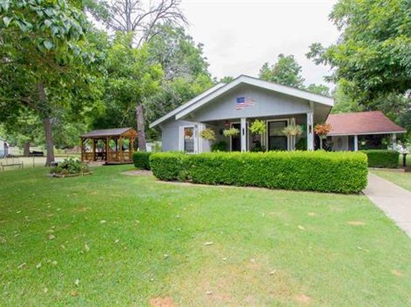Hooks Real Estate - Hooks TX Homes For Sale | Zillow