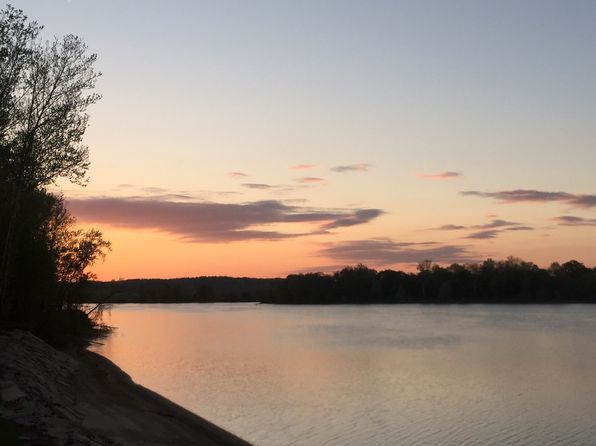 Tennessee Waterfront Homes For Sale - 2,176 Homes | Zillow