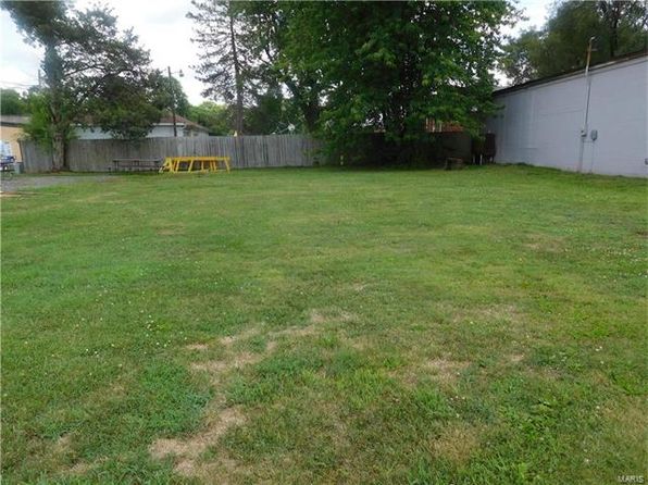 Saint Jacob Real Estate - Saint Jacob IL Homes For Sale | Zillow