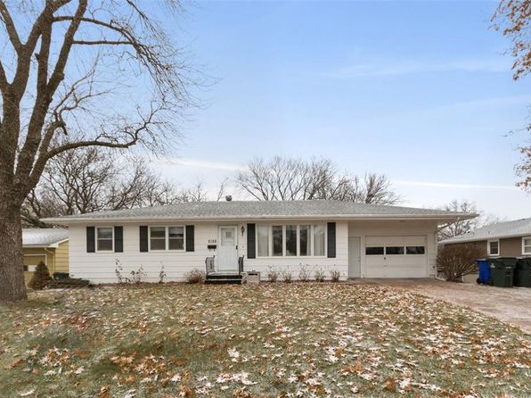 Cedar Rapids Real Estate - Cedar Rapids IA Homes For Sale | Zillow