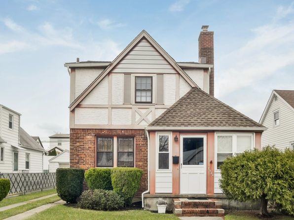 Bellerose Real Estate - Bellerose New York Homes For Sale | Zillow