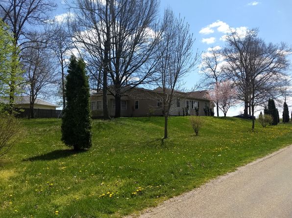 Oakland Real Estate - Oakland IL Homes For Sale | Zillow