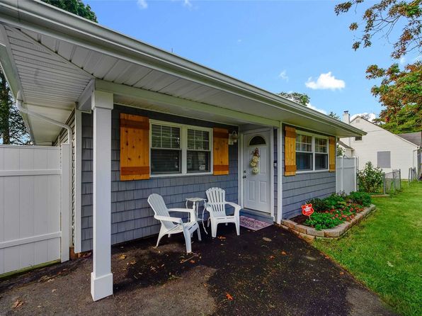 Shirley Real Estate - Shirley NY Homes For Sale | Zillow