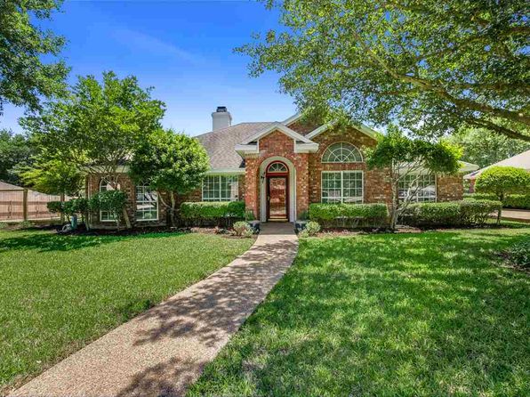 Hewitt Real Estate - Hewitt TX Homes For Sale | Zillow
