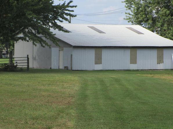 Flora Real Estate - Flora IL Homes For Sale | Zillow