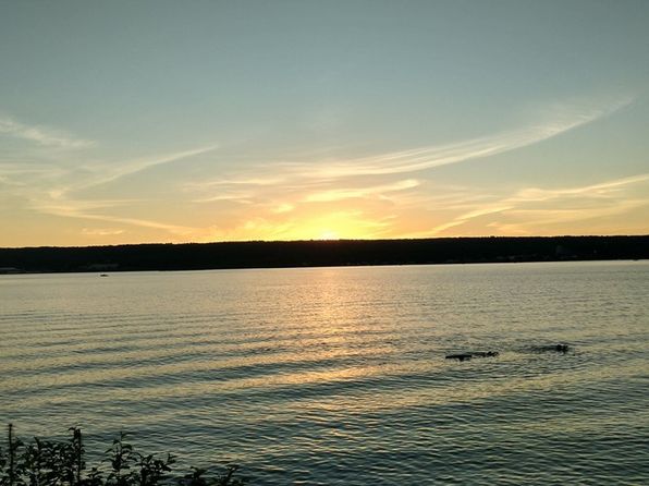 Lake Linden MI Waterfront Homes For Sale - 27 Homes | Zillow