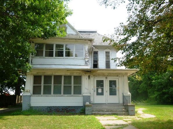 Canton Real Estate - Canton IL Homes For Sale | Zillow
