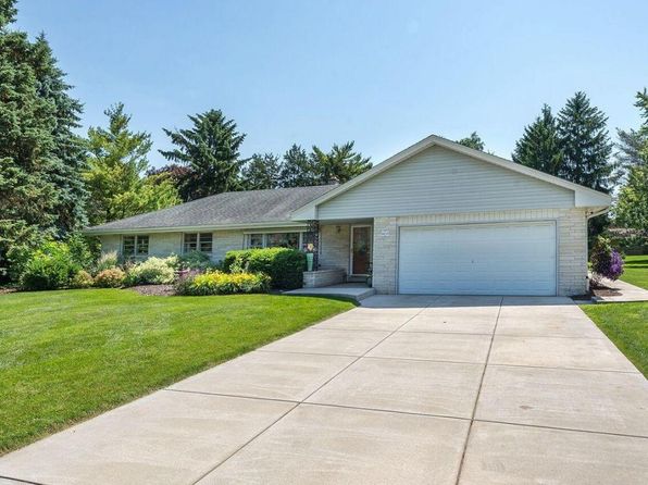 53005 Real Estate - 53005 Homes For Sale | Zillow