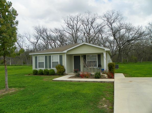 Houses For Rent in Seguin TX - 18 Homes | Zillow