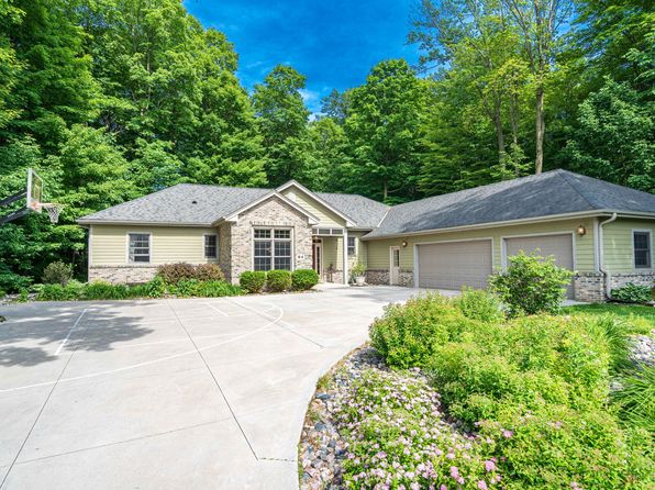 Random Lake Real Estate - Random Lake WI Homes For Sale | Zillow