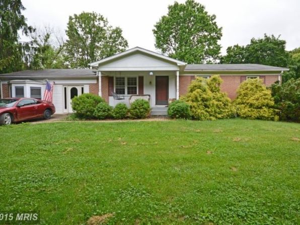 130 S Hughes St, Hamilton, VA 20158 | Zillow