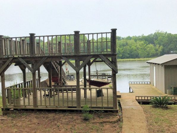 Best Places to Live in Elkhart, Texas