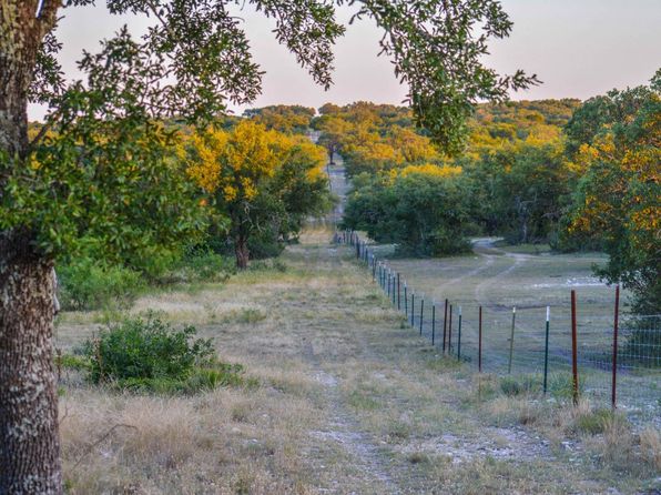 Junction Real Estate - Junction TX Homes For Sale | Zillow