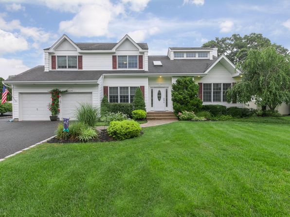 Smithtown Real Estate - Smithtown NY Homes For Sale | Zillow