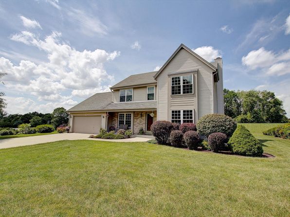 53005 Real Estate - 53005 Homes For Sale | Zillow