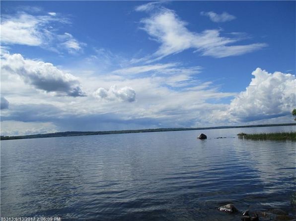 Newport Real Estate - Newport ME Homes For Sale | Zillow