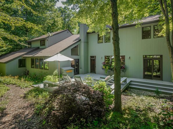 Harbert Real Estate - Harbert MI Homes For Sale | Zillow