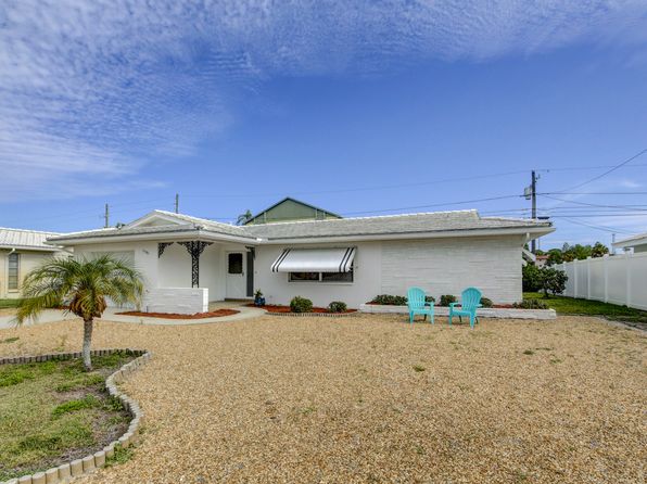 Seminole FL Waterfront Homes For Sale - 26 Homes | Zillow