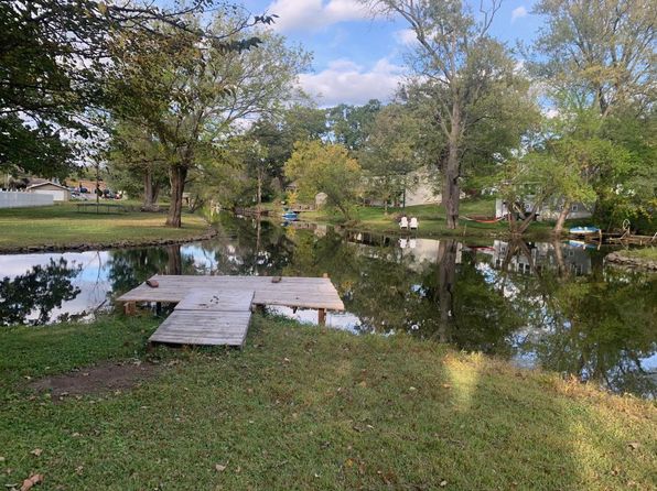 Fox Lake Real Estate - Fox Lake IL Homes For Sale | Zillow