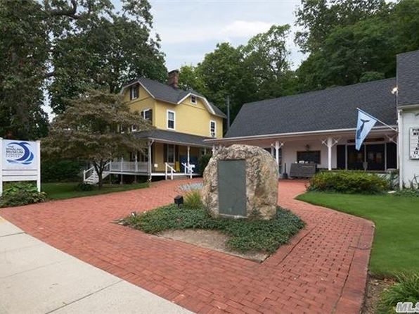 305 Main St, Cold Spring Harbor, NY 11724 | Zillow